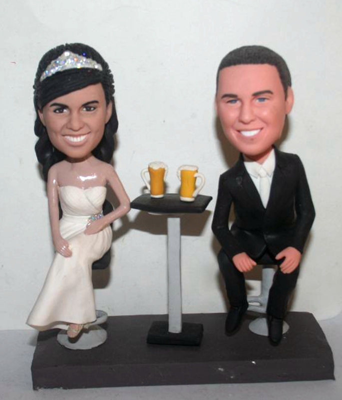 Custom Bobbleheads Cake Toppers - Wowbobble